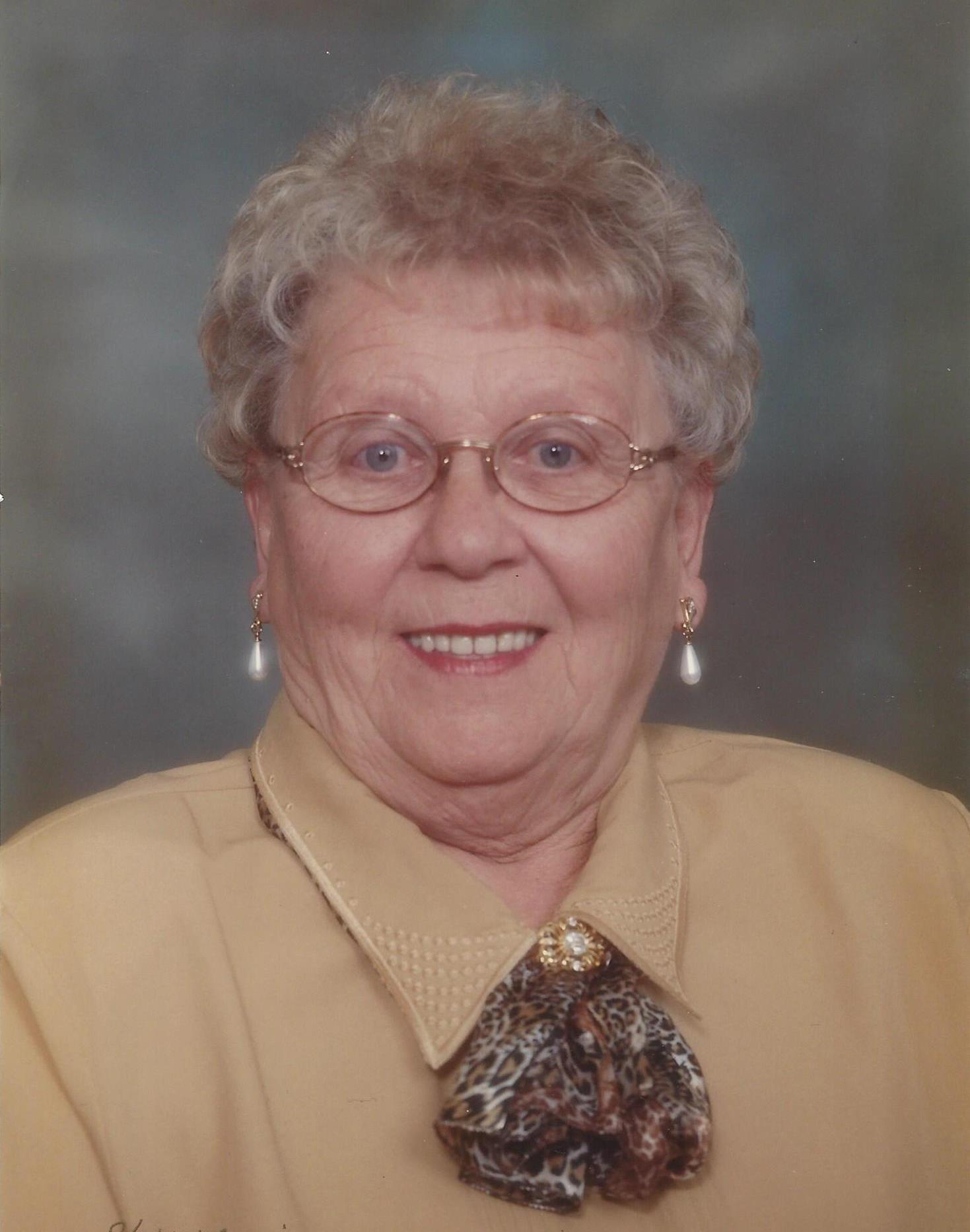 Mme Louiselle Cayer Faucher (1930-2016)